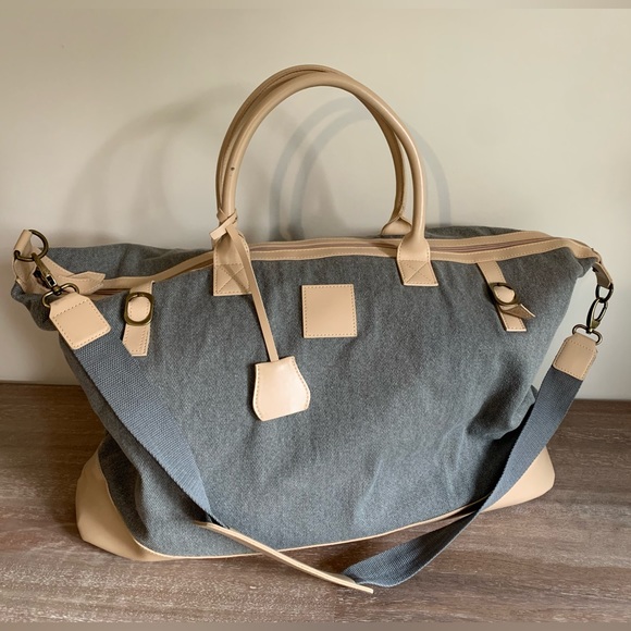 Brouk & Co | Bags | Brouk Co Hartford Weekender Bag | Poshmark